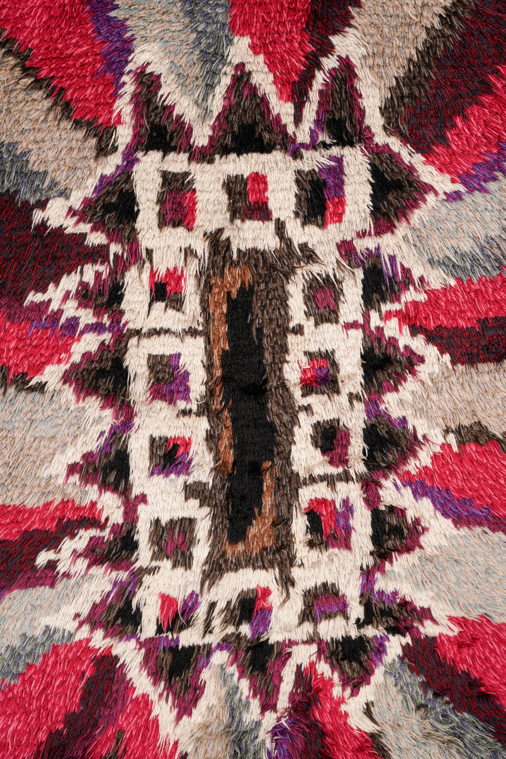 Vintage Scandinavian Rya Rug 5'4" x 3'8" – Shopvintagerugs